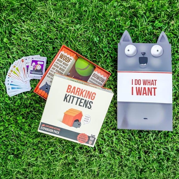 MorningSave: 4-Pack: Exploding Kittens Card Game Bundles