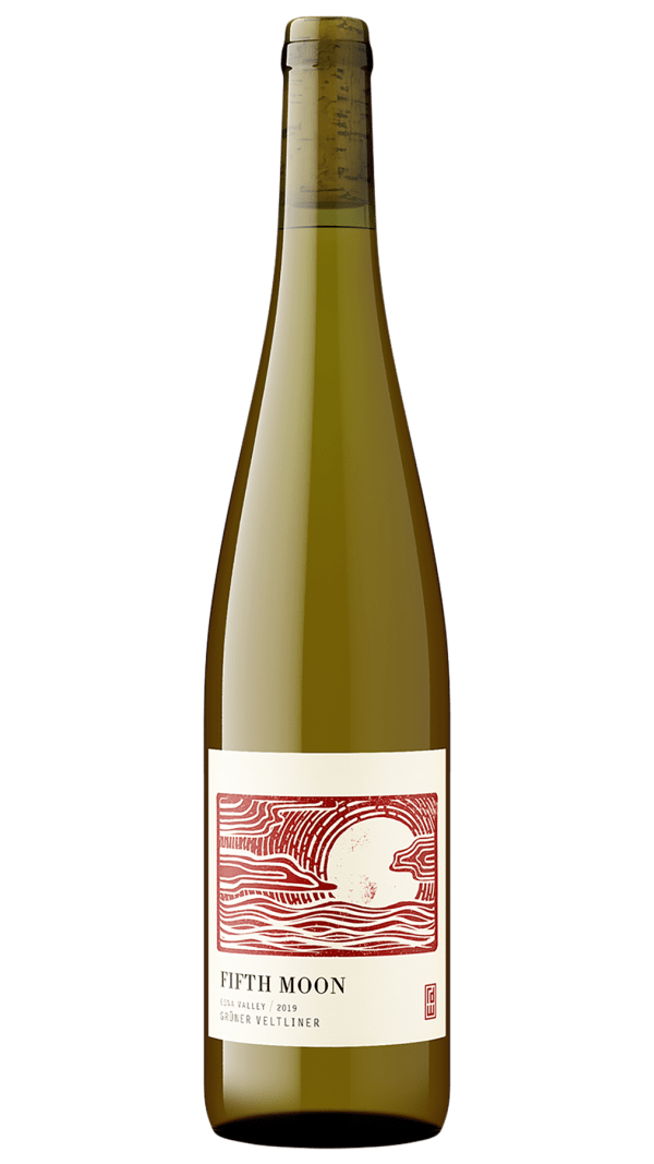 Casemates: Fifth Moon Wines Mixed Whites from RD Winery