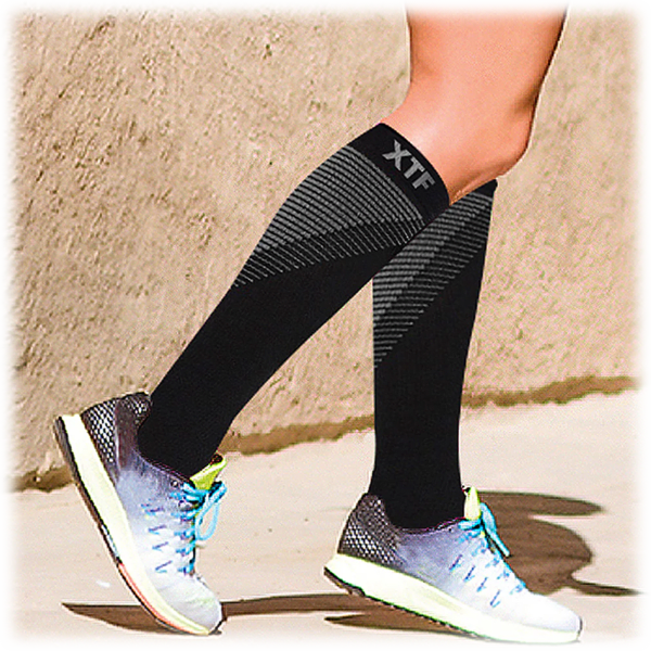 SideDeal: 6-Pack: XTF Athletic Graduated Knee-High Compression Socks