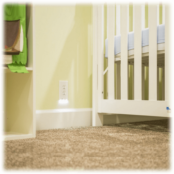 MorningSave: 5-Pack: Hakol Snap-On LED Night Light Outlet Cover Plates