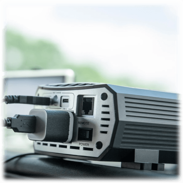 Meh: Cobra 500W Power Inverter (Certified Renewed)