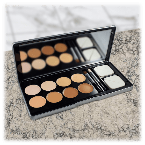 MorningSave: Makeover Essentials Concealer Kit with 8-Piece Brush Set
