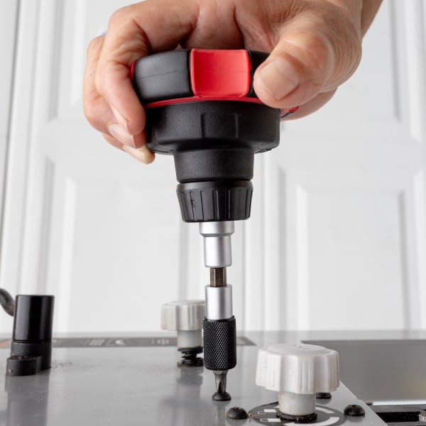 SideDeal: 2-Pack: Ideaworks Easy Grip Screwdriver