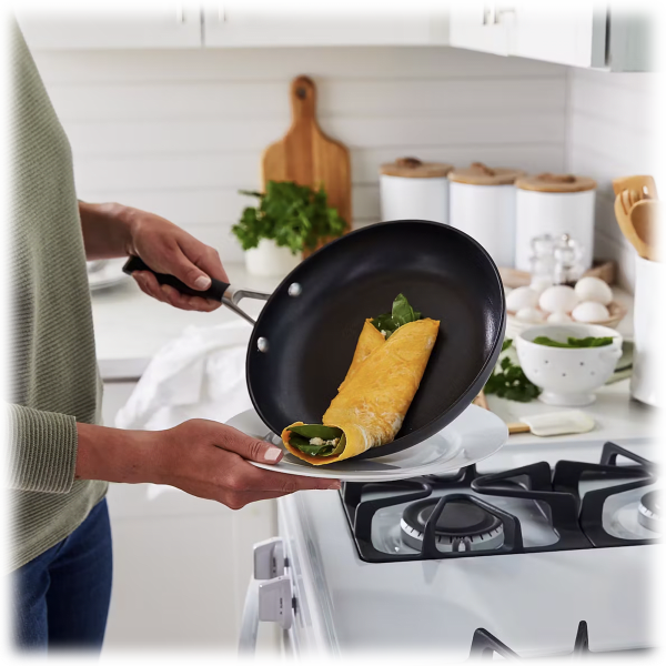SideDeal: Calphalon Select 8-Piece Hard-Anodized Nonstick Cookware Set