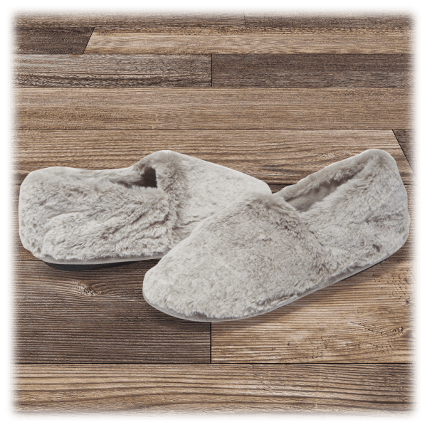 MorningSave: Laura Ashley Ladies Plush A-Line Slipper