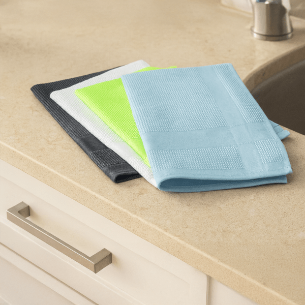 Meh: 12-Pack: Beauty Threadz Cleaning Towels