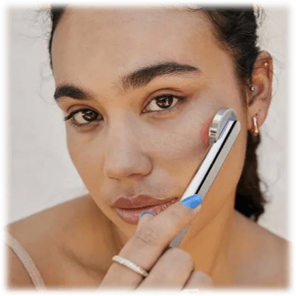 Shop JHud Show: Trophy Skin BrightenMD 4-in-1 LED Light Therapy Device