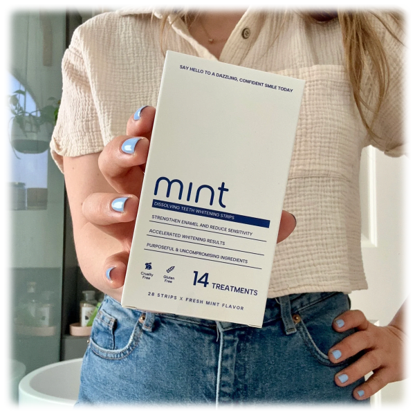 MorningSave: Mint Dissolving Teeth Whitening Strips (14 Treatments)
