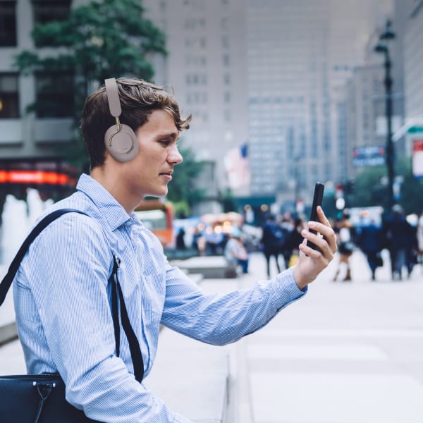 MorningSave: Naztech Aura 360 ANC Wireless Noise Cancelling Headphones