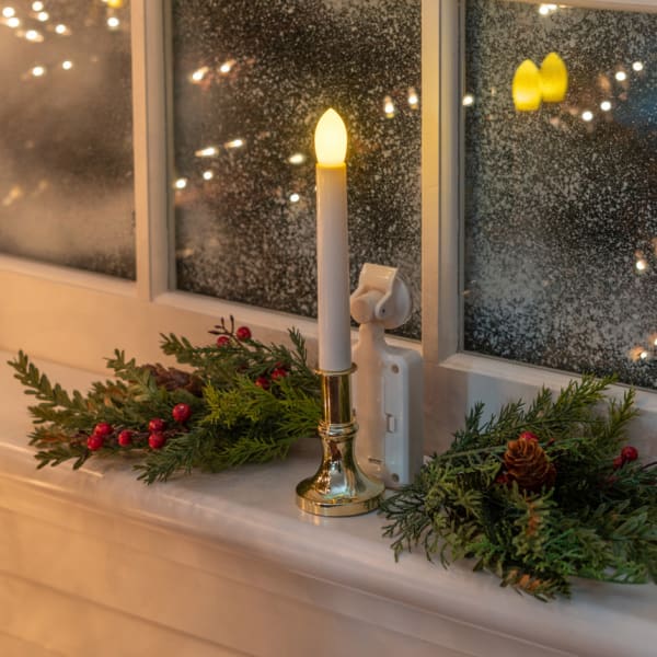 MorningSave: 4-Pack: Touch Of ECO Solar LED Holiday Window Candle
