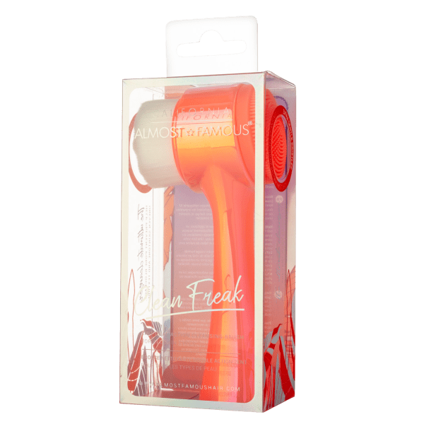 MorningSave: 2-Pack: Almost Famous Clean Freak 2-in-1 Exfoliator Brushes